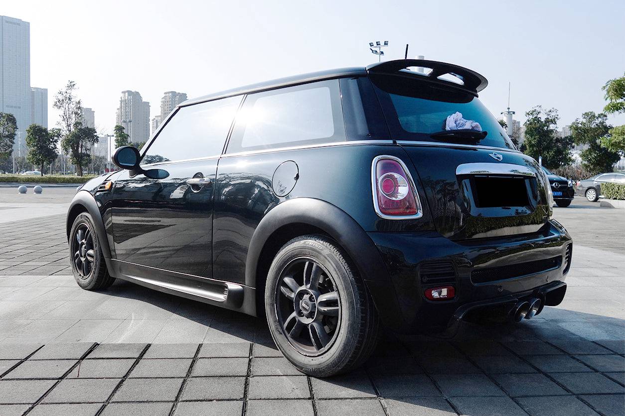 2007-2015 MINI Cooper S R56 R57 JCW Style Side Skirts – Carbonado Aero