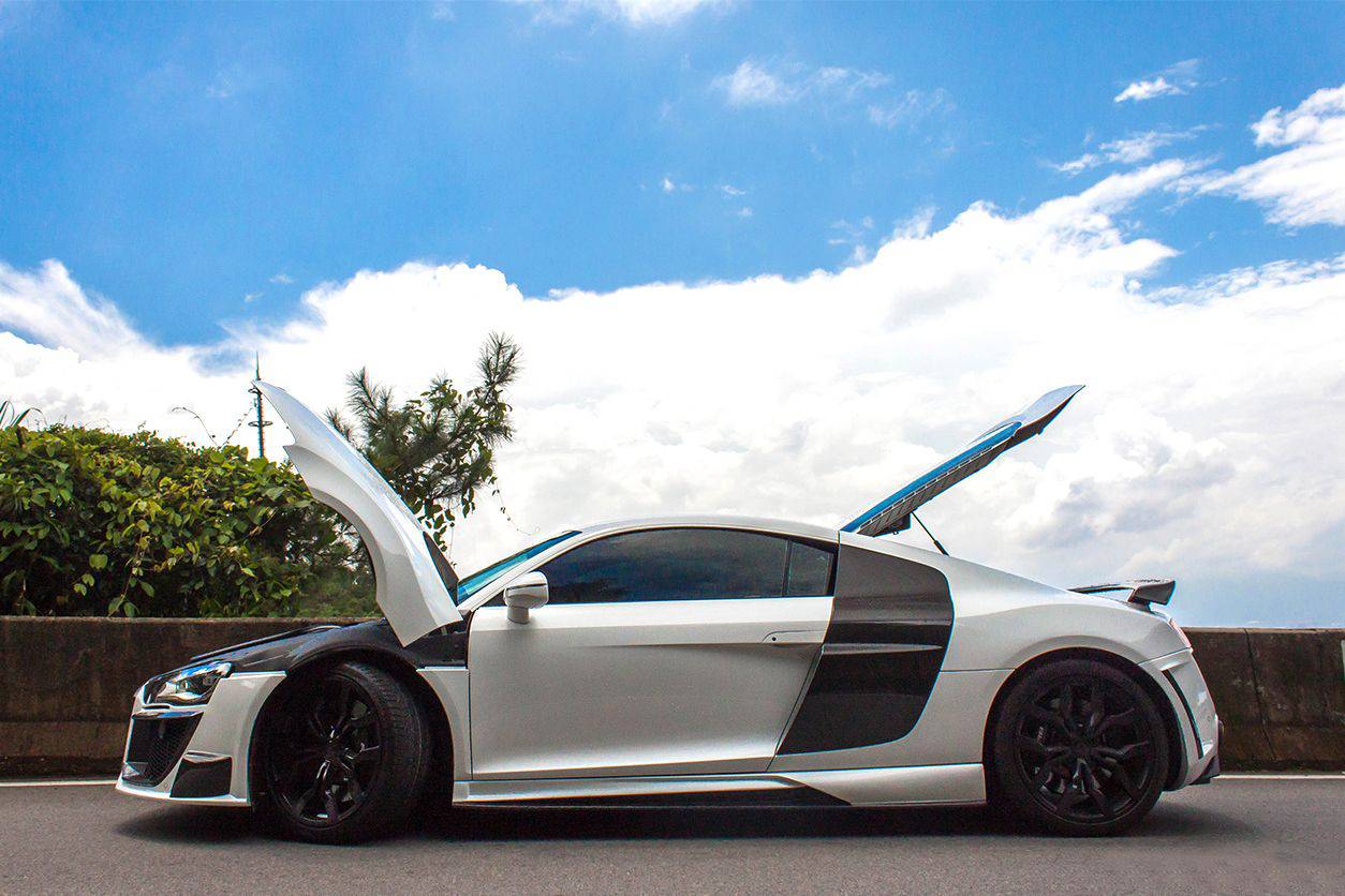 2006-2015 Audi R8 Coupe Spyder DPGT Style Side Skirts – Carbonado Aero
